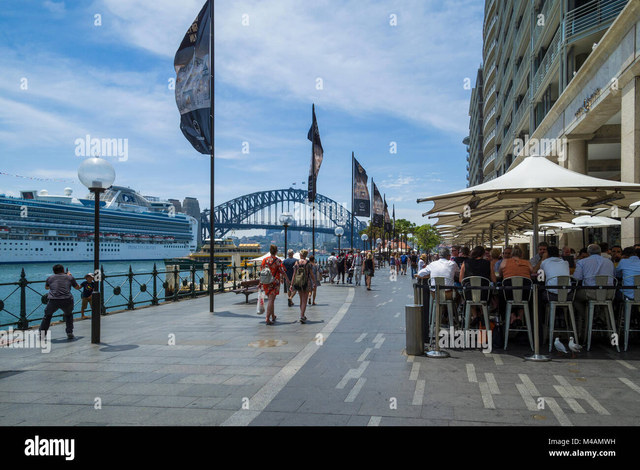 Circular Quay East promenade with Sydney Harbour Bridge in the distance ...