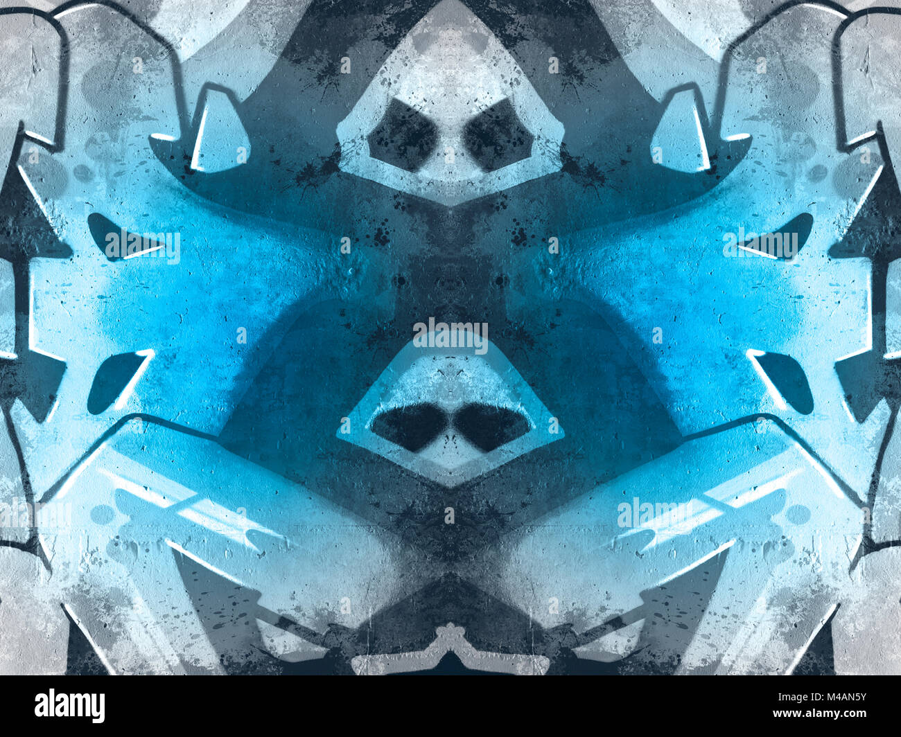 Deface, geometric shapes painted on an old concrete wall Stock Photo ...