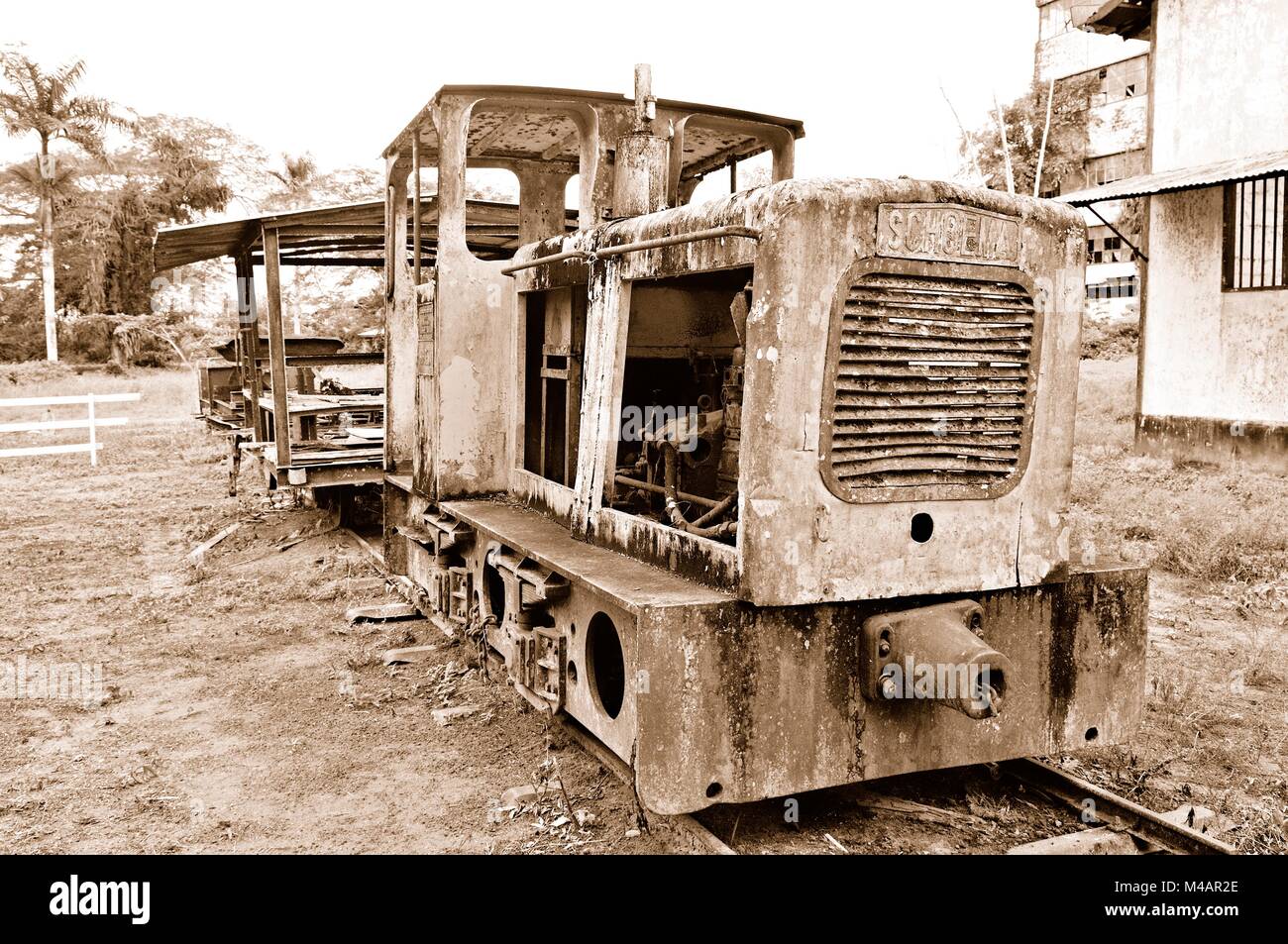 Old diesel locomotive hi-res stock photography and images - Alamy
