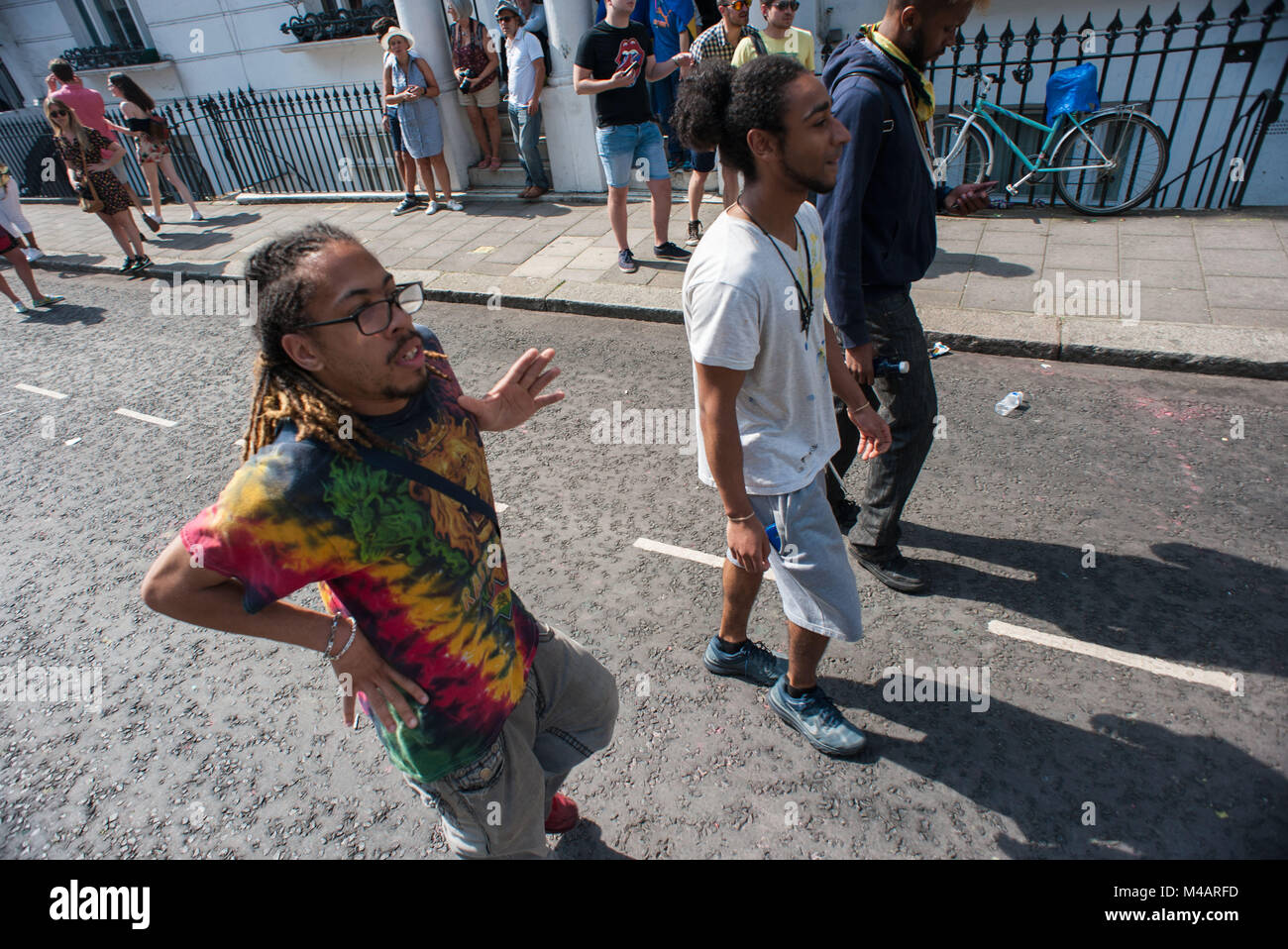 Notting hill carnival dance hi-res stock photography and images - Alamy