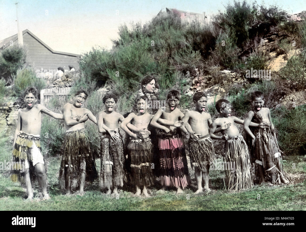 Maori women historical hi-res stock photography and images - Alamy