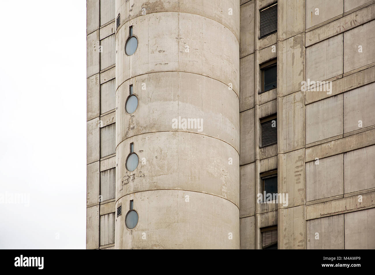Closeup detail of the concrete urban building Stock Photo - Alamy