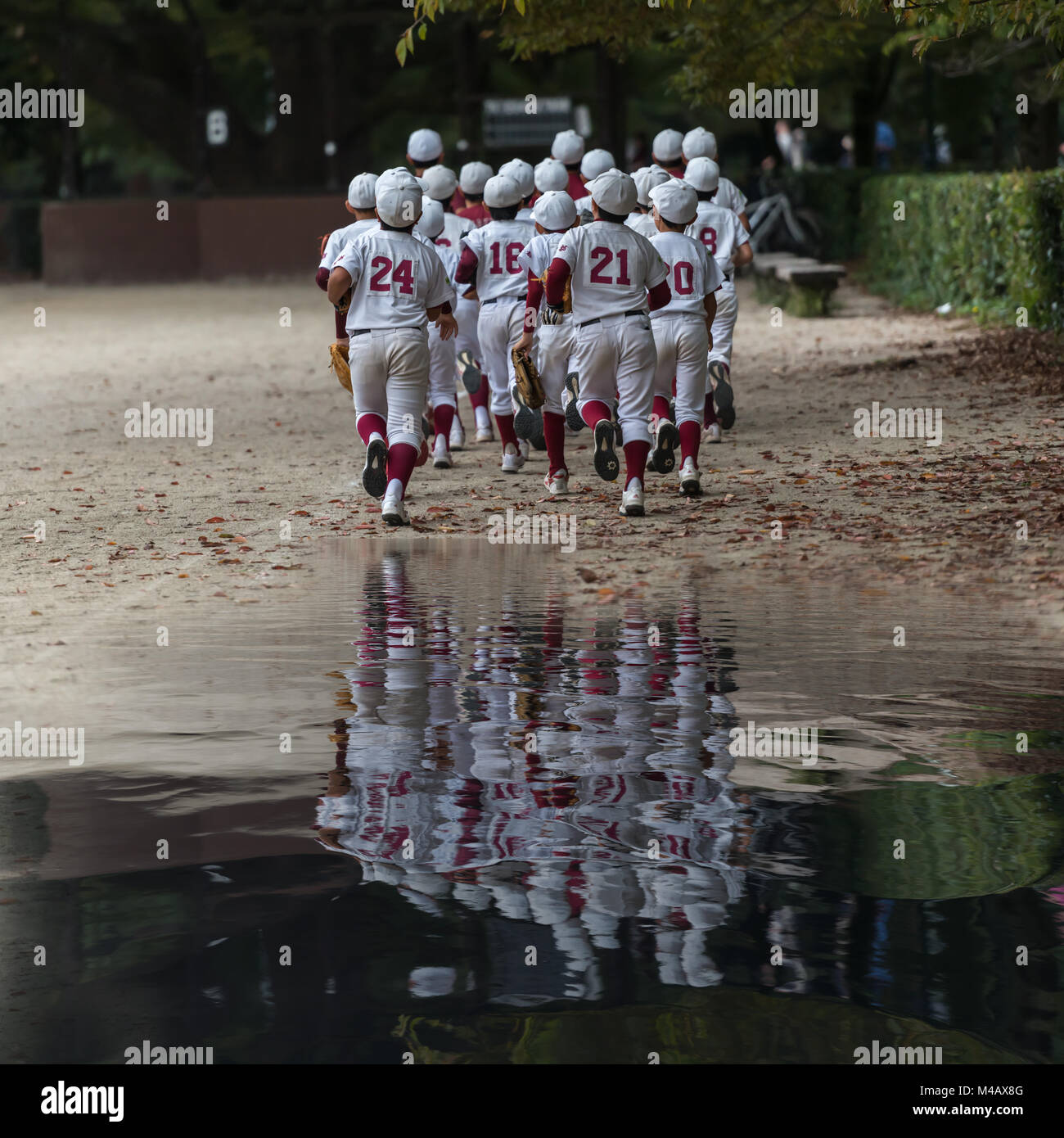 Baseball running action sport hi-res stock photography and images - Alamy