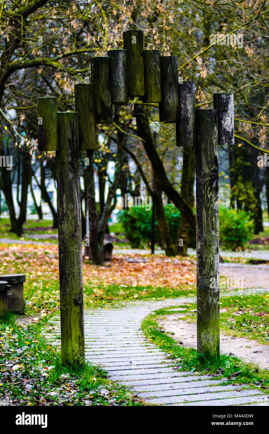 Wooden gate in the park Stock Photo - Alamy