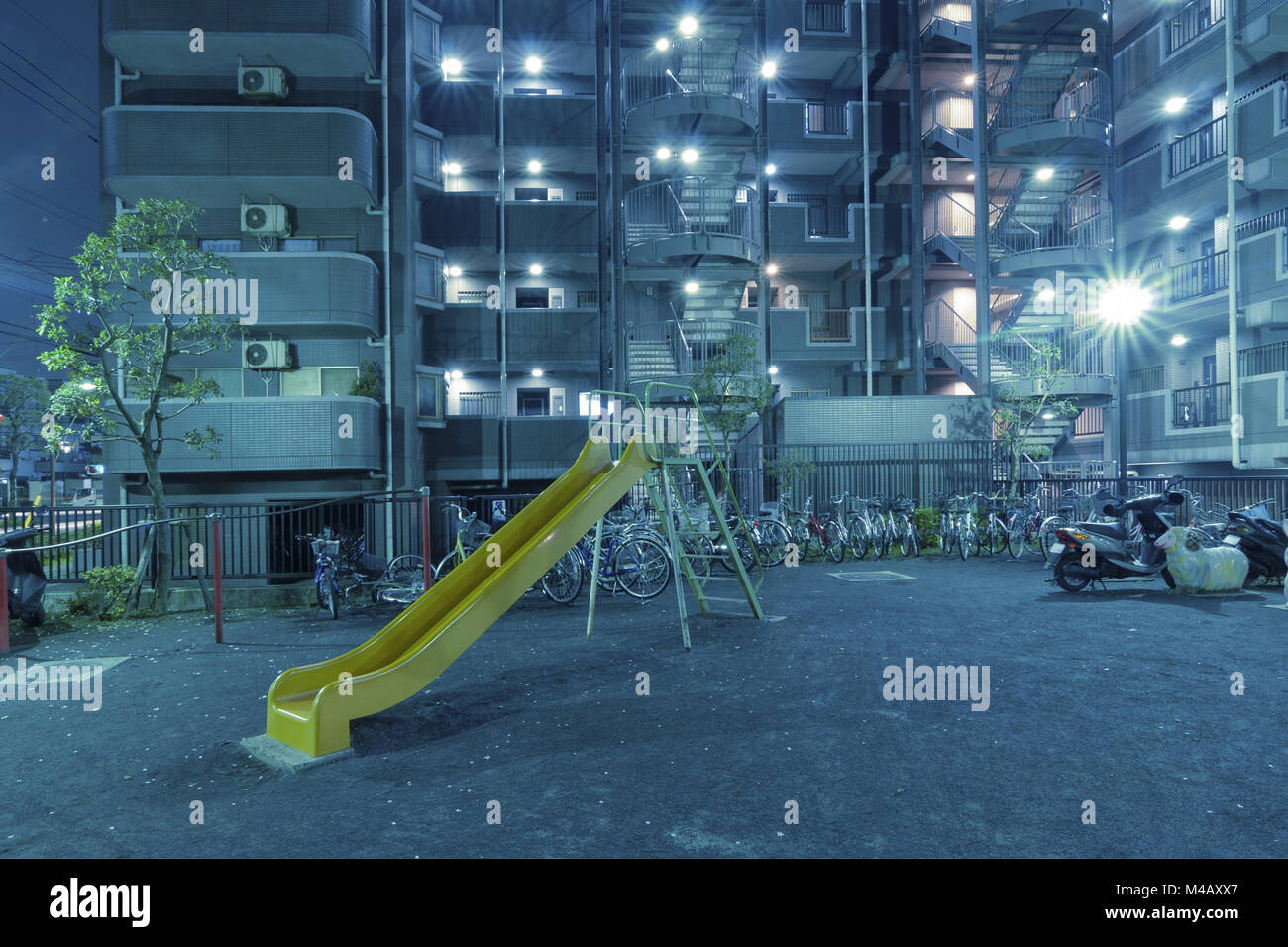 Tokyo playground hi-res stock photography and images - Alamy