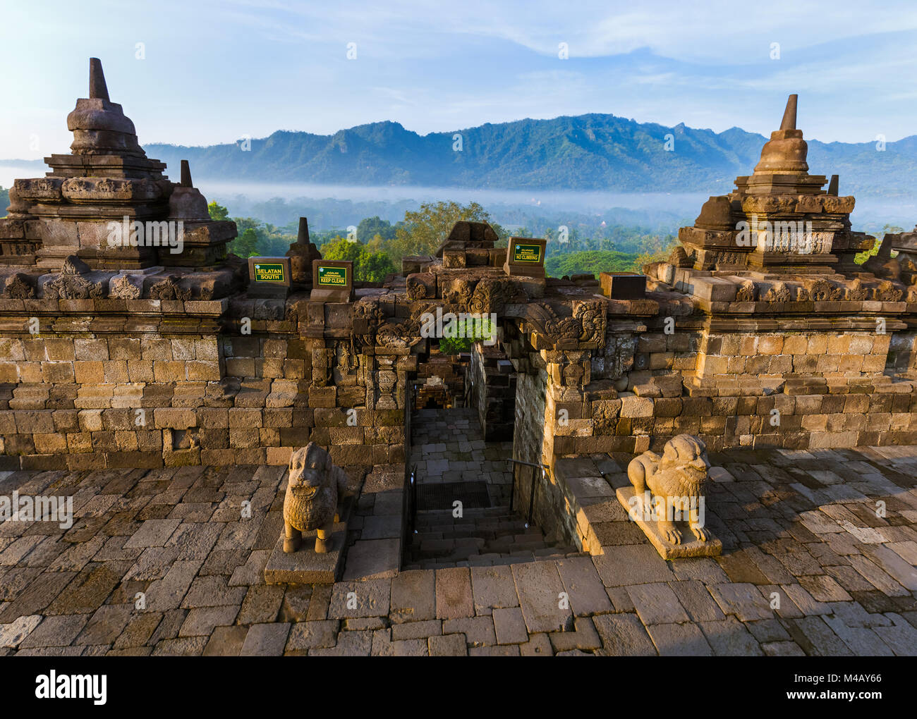 Borobudur Buddist Temple - island Java Indonesia Stock Photo - Alamy