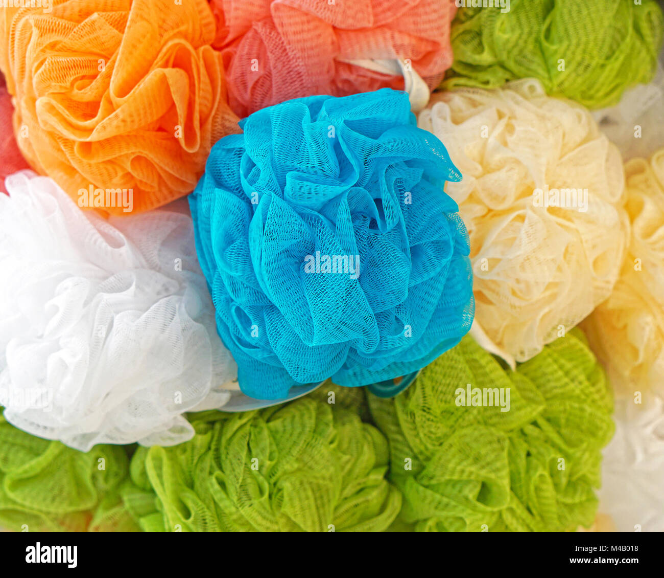 Mesh sponge hi-res stock photography and images - Alamy