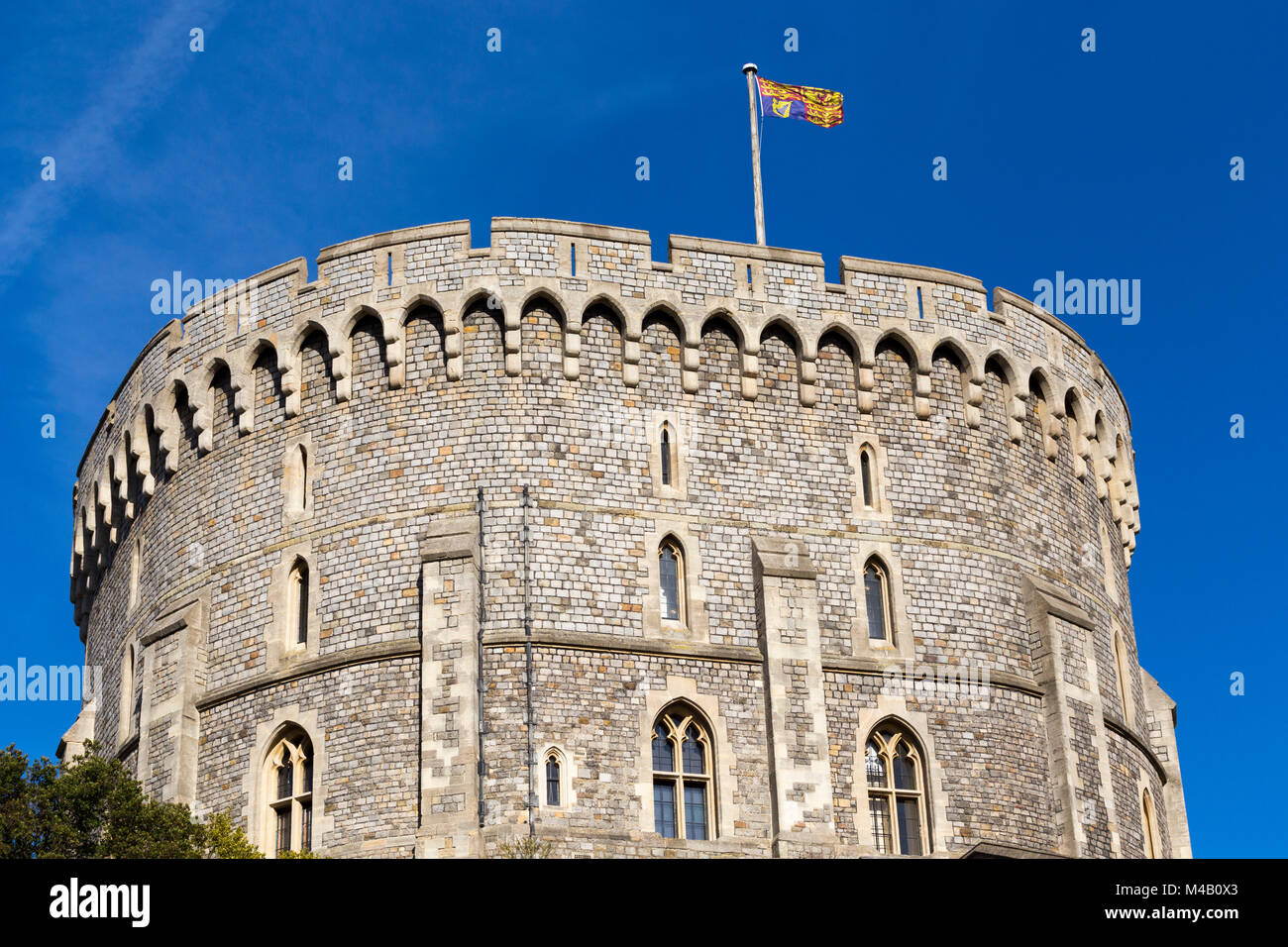Flag flying above a castle hi-res stock photography and images - Alamy