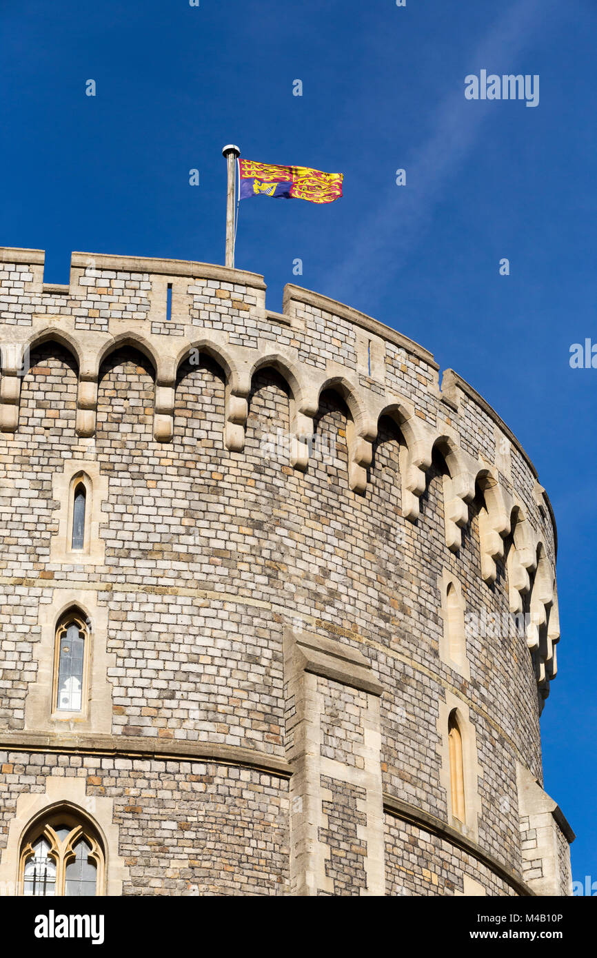 Windsor Castle Round Tower And Flag High Resolution Stock Photography ...