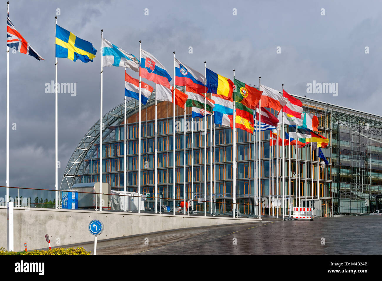 European Commission,boulevard Konrad Adenauer,Kierchbierg,Luxembourg ...