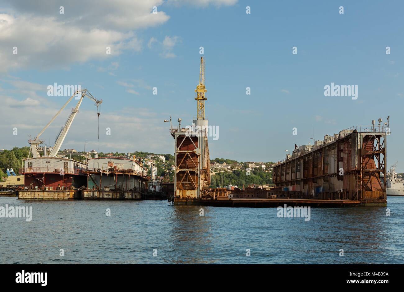 Military ship repair hi-res stock photography and images - Alamy