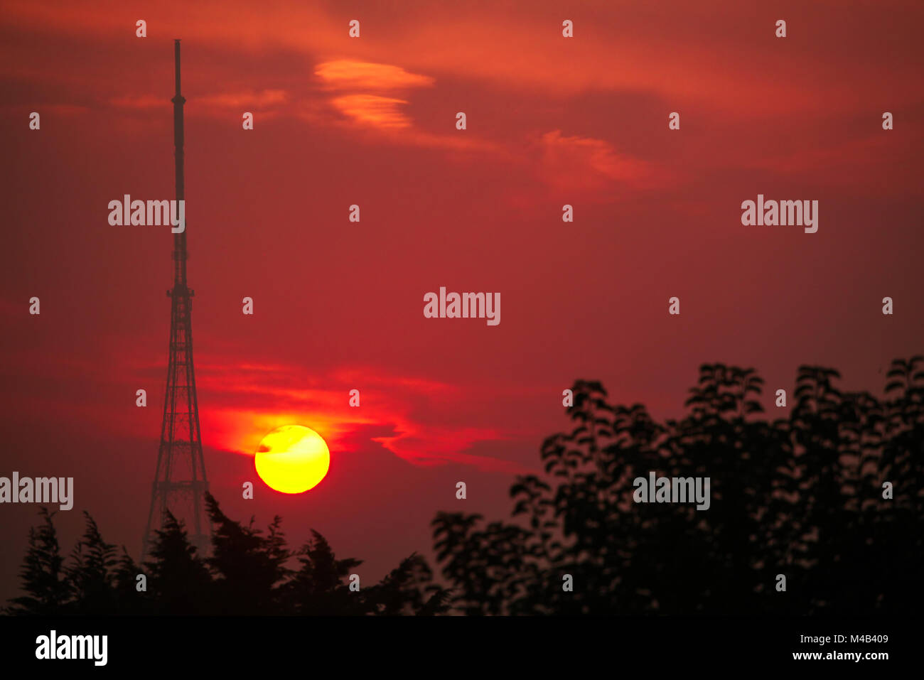 High frequency transmitting station hi-res stock photography and images ...
