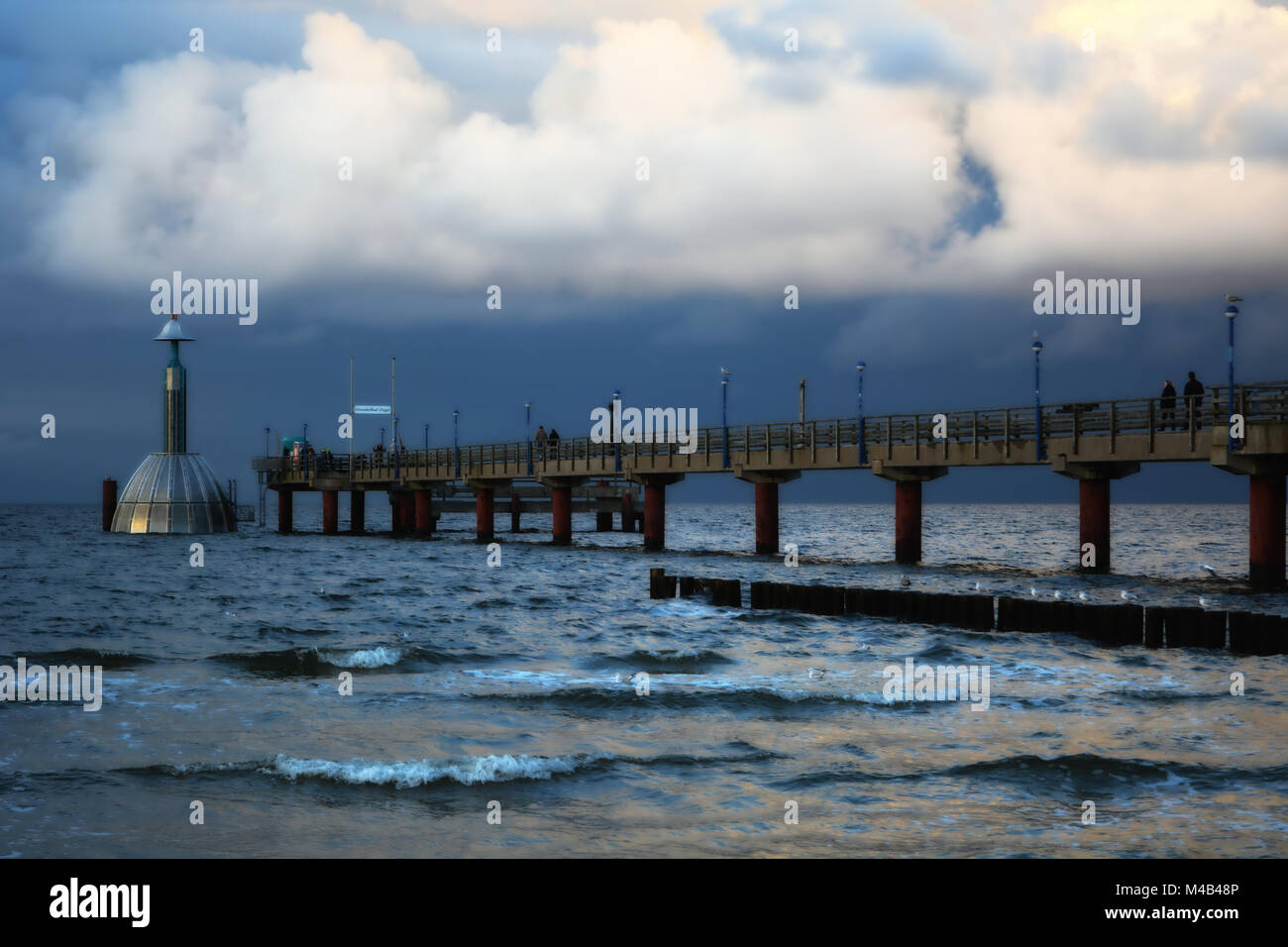 Zingst hi-res stock photography and images - Alamy