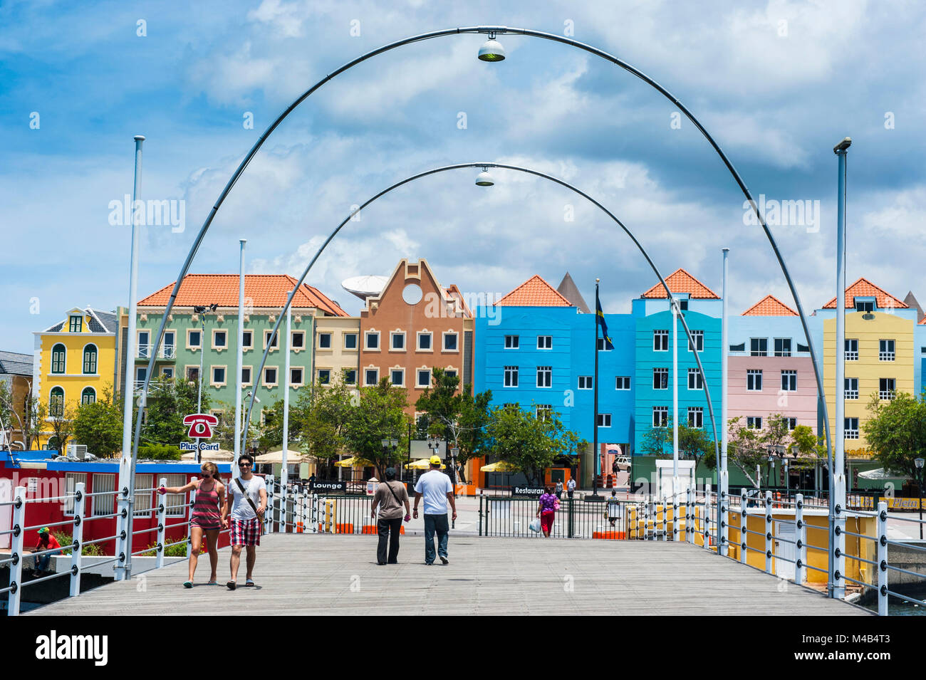 Mobile bridge before the dutch houses above the Sint Annabaai in ...