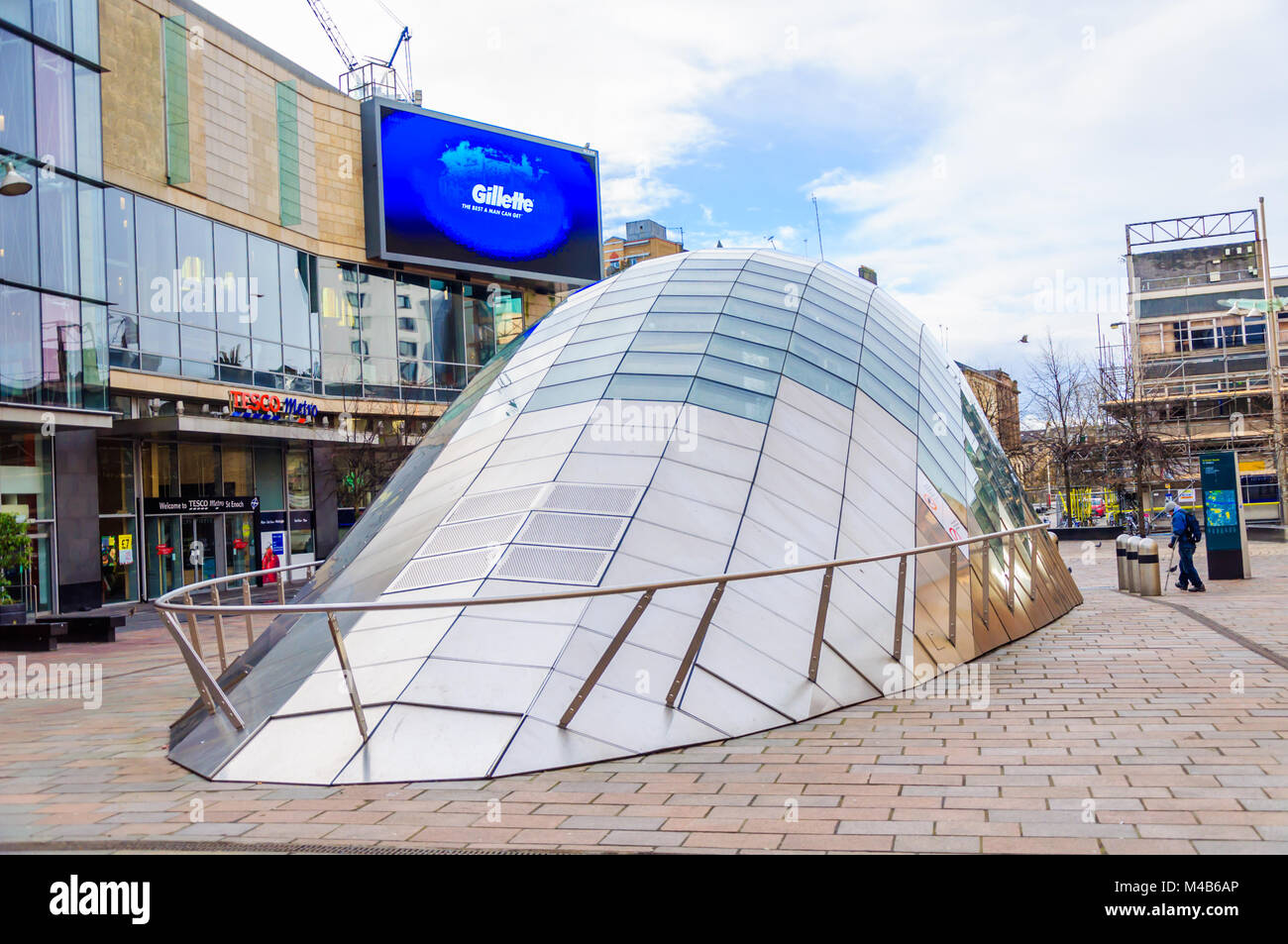 Modern design of the glass and steel canopy at the entrance of St ...