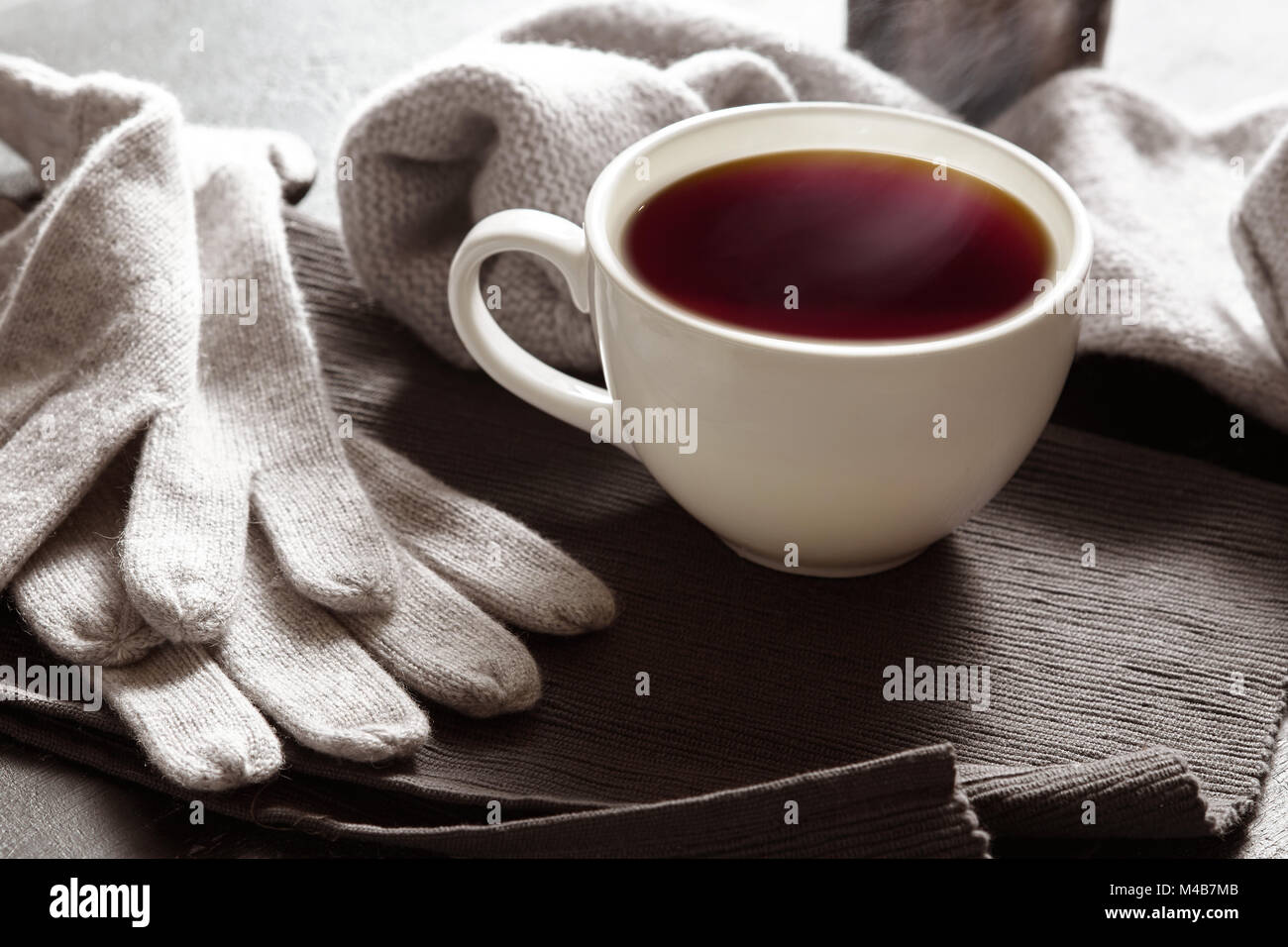 Warming shelf hi-res stock photography and images - Alamy