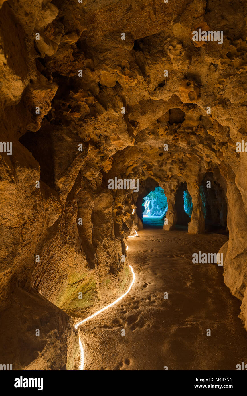 Underground pavilion hi-res stock photography and images - Alamy