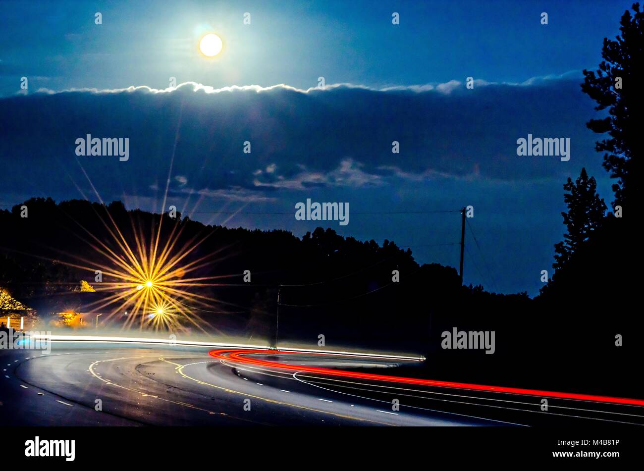 Red traffic light over road hi-res stock photography and images - Alamy