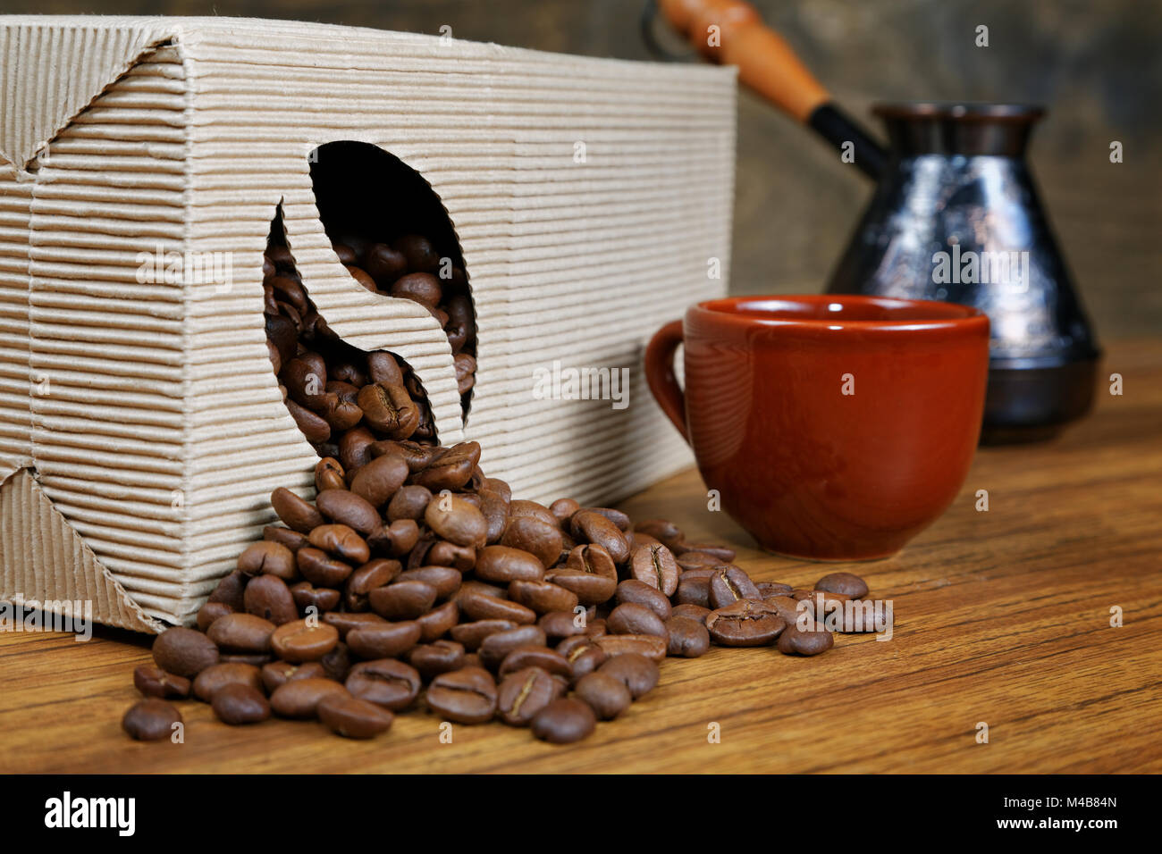 Spill spilling out hi-res stock photography and images - Alamy