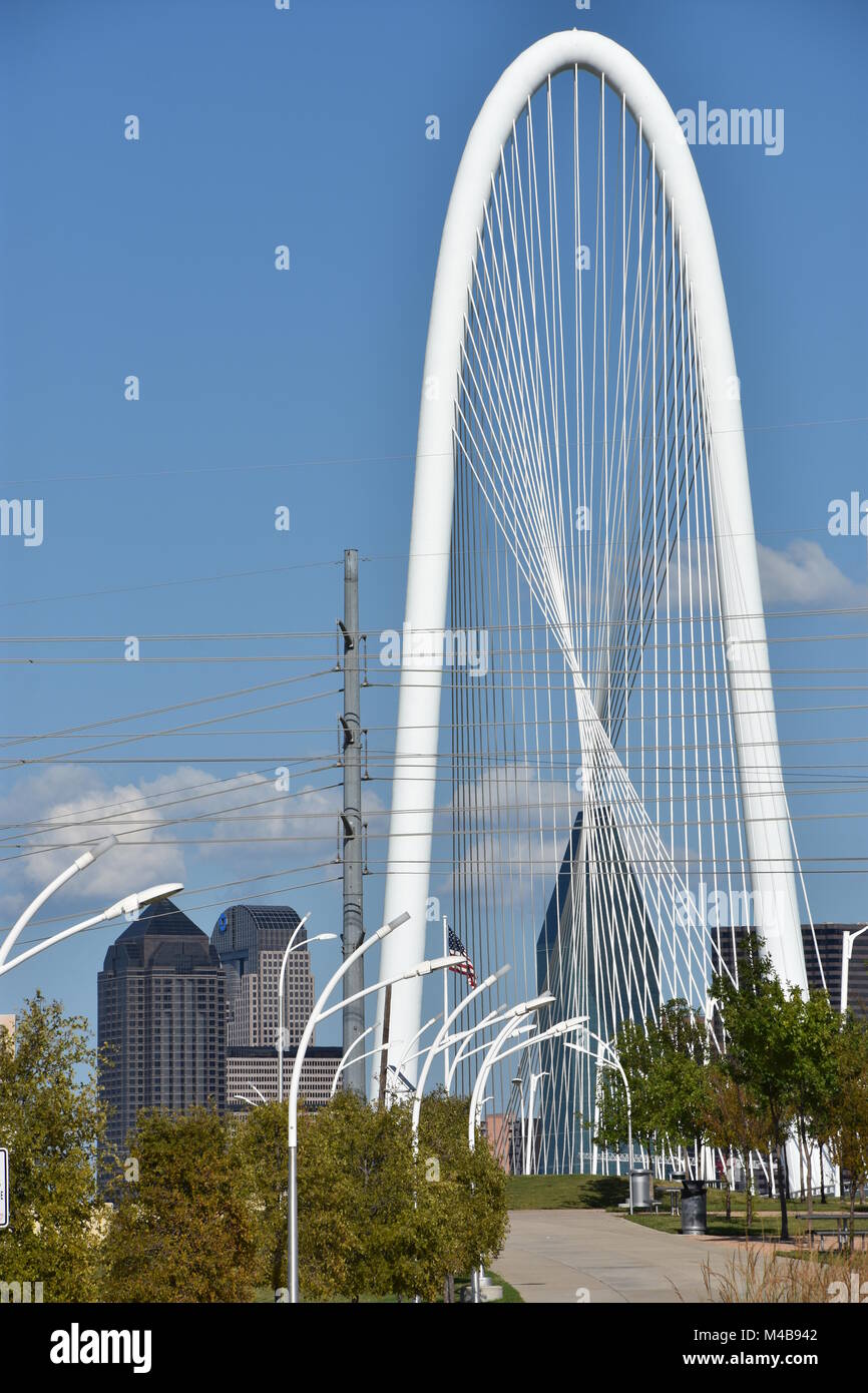 Margaret Hunt Hill Bridge in Dallas, Texas Stock Photo - Alamy