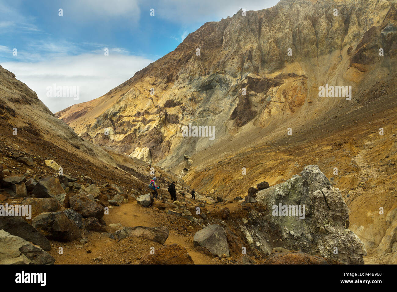 Climbing to active volcano Mutnovsky on Kamchatka Stock Photo - Alamy