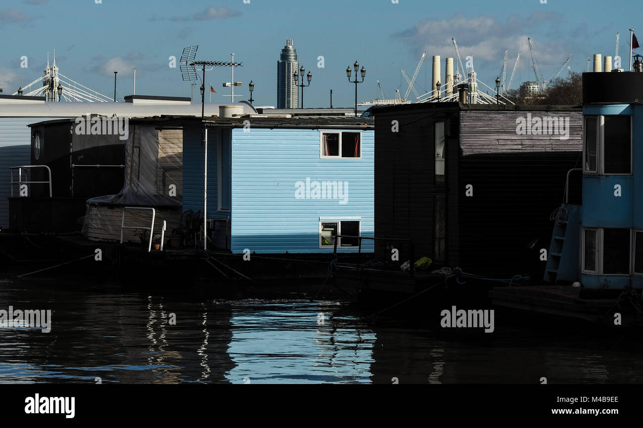 Chelsea Houseboats High Resolution Stock Photography and Images - Alamy