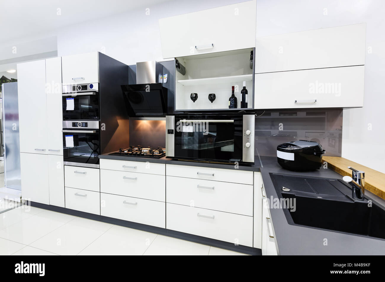 Tek design hi-res stock photography and images - Alamy