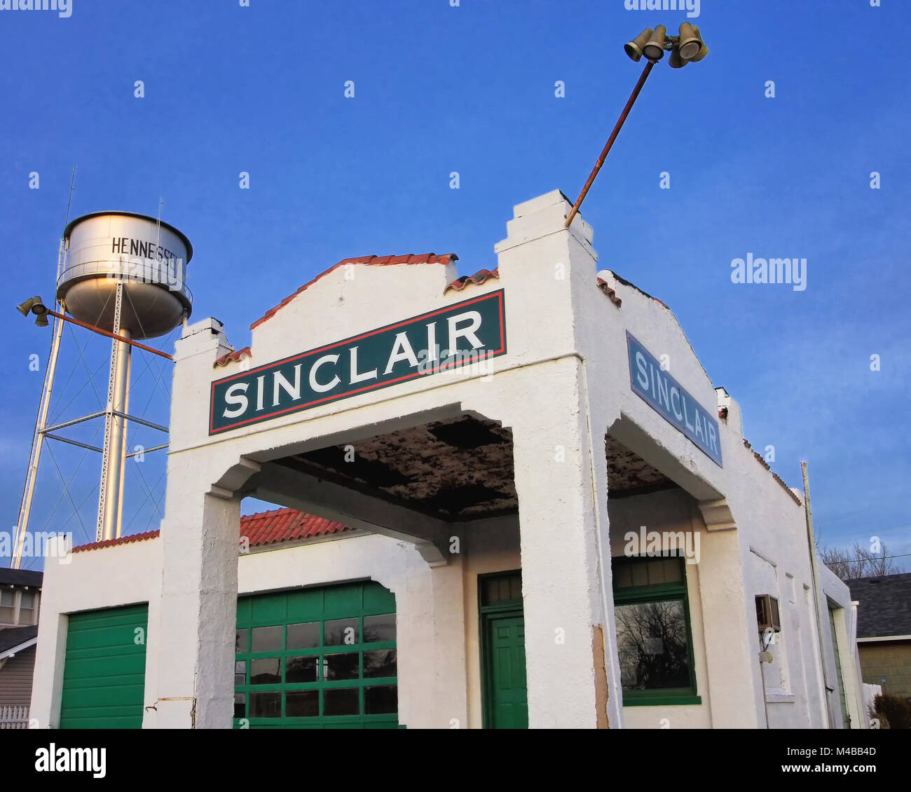 Sinclair gas station High Resolution Stock Photography and Images - Alamy