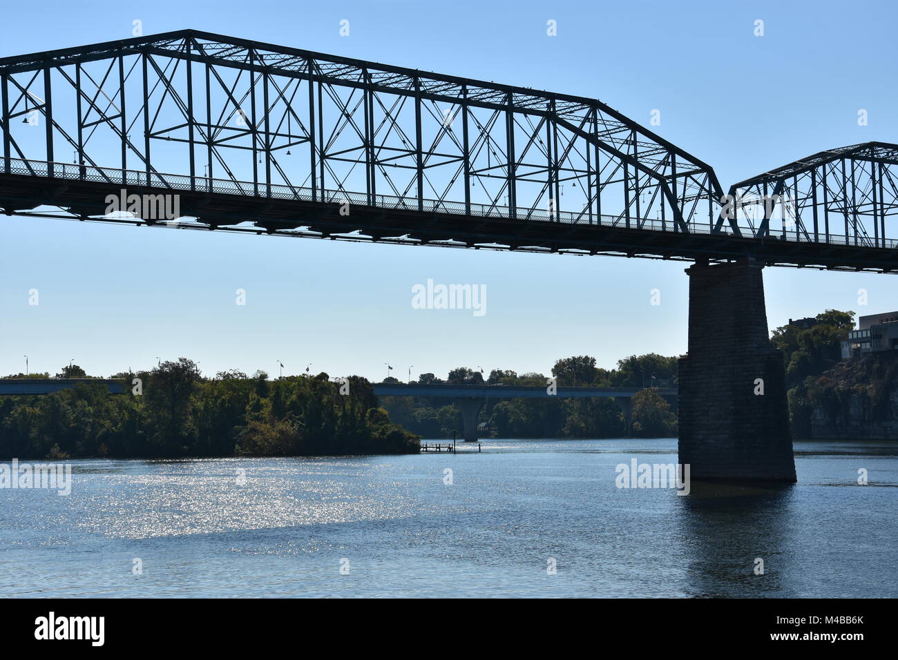 Walnut Street Bridge in Chattanooga, Tennessee Stock Photo - Alamy