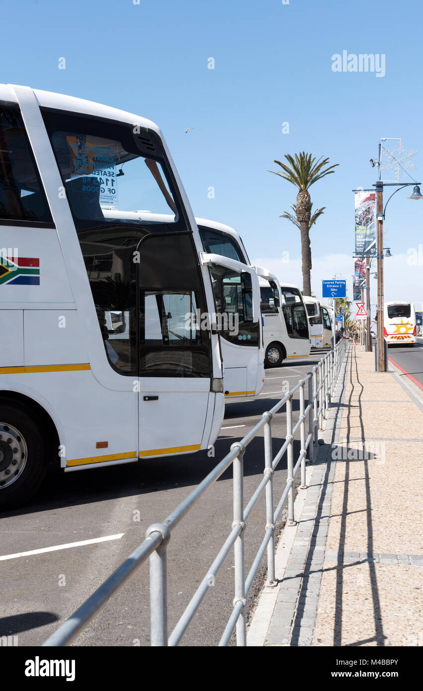 Tourist bus parking lot hi-res stock photography and images - Alamy
