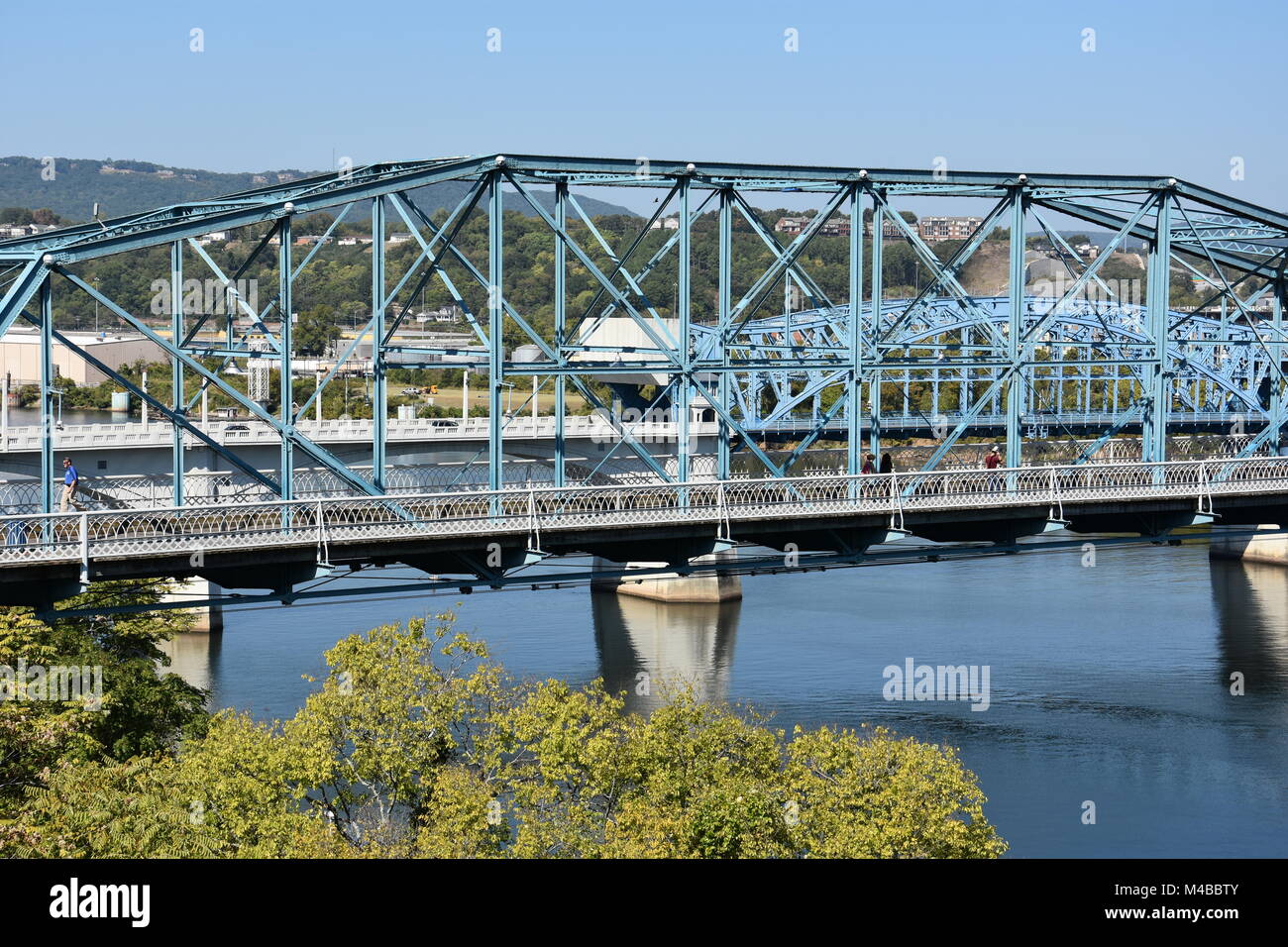 Walnut Street Bridge in Chattanooga, Tennessee Stock Photo - Alamy