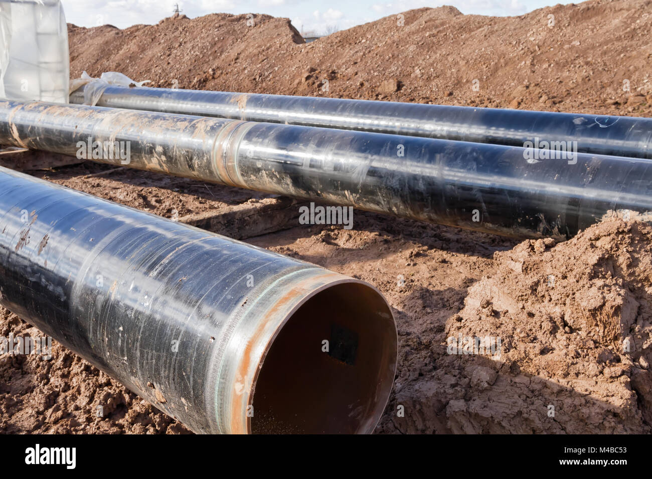 construction of a pipeline in difficult weather conditions Stock Photo ...