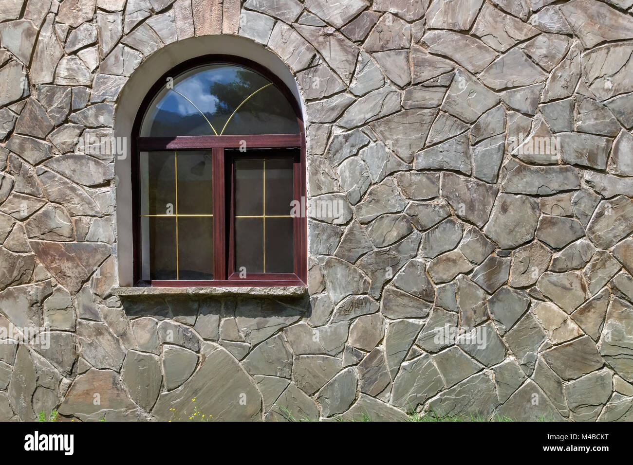 Facade old building lined hi-res stock photography and images - Alamy