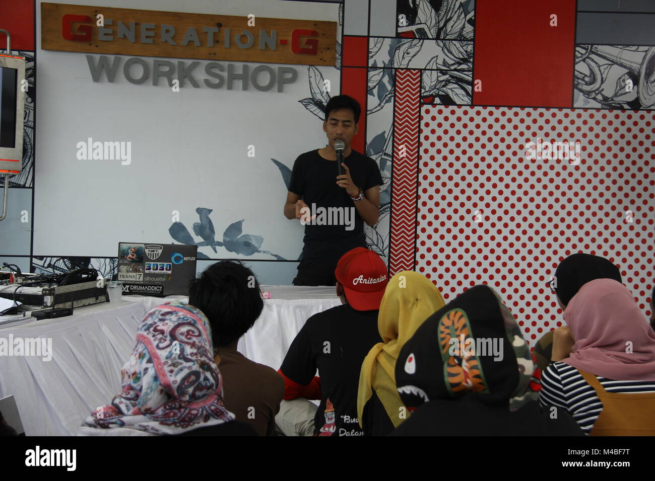 Visual_art hi-res stock photography and images - Alamy