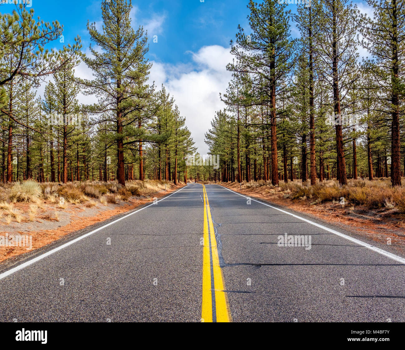 Open highway in California Stock Photo - Alamy