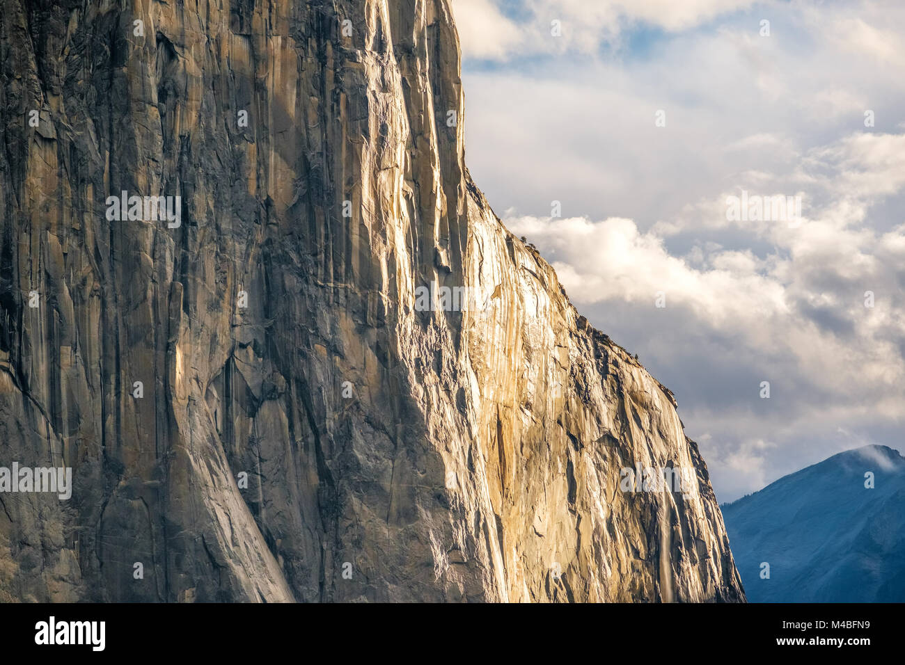 El Capitan rock in Yosemite National Park Stock Photo - Alamy