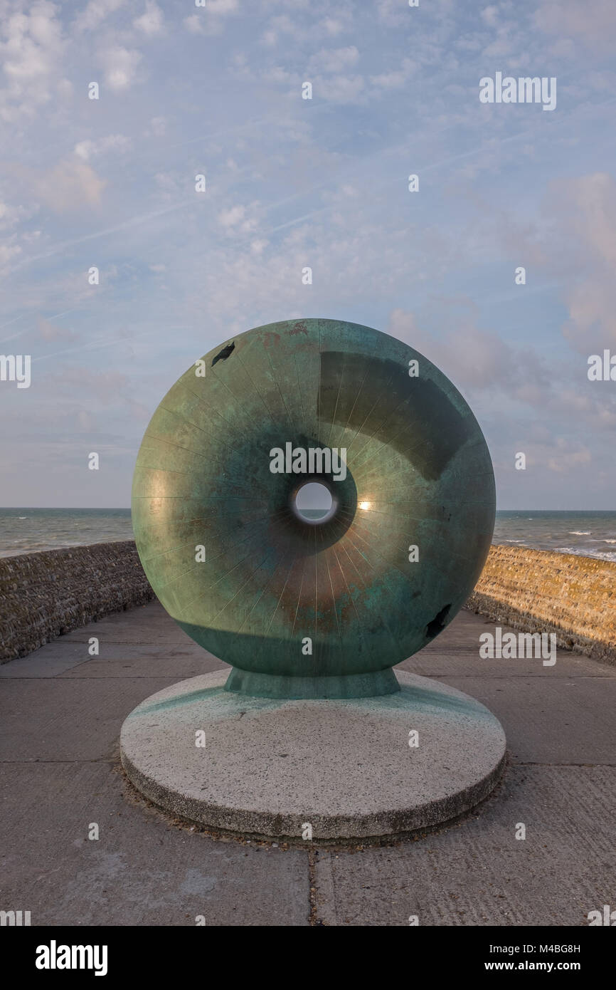Donut sculpture hi-res stock photography and images - Alamy