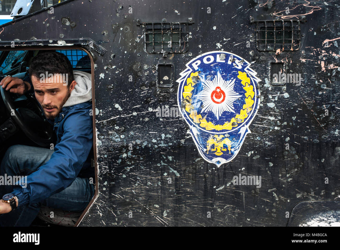 Armoured police vehicle hi-res stock photography and images - Alamy