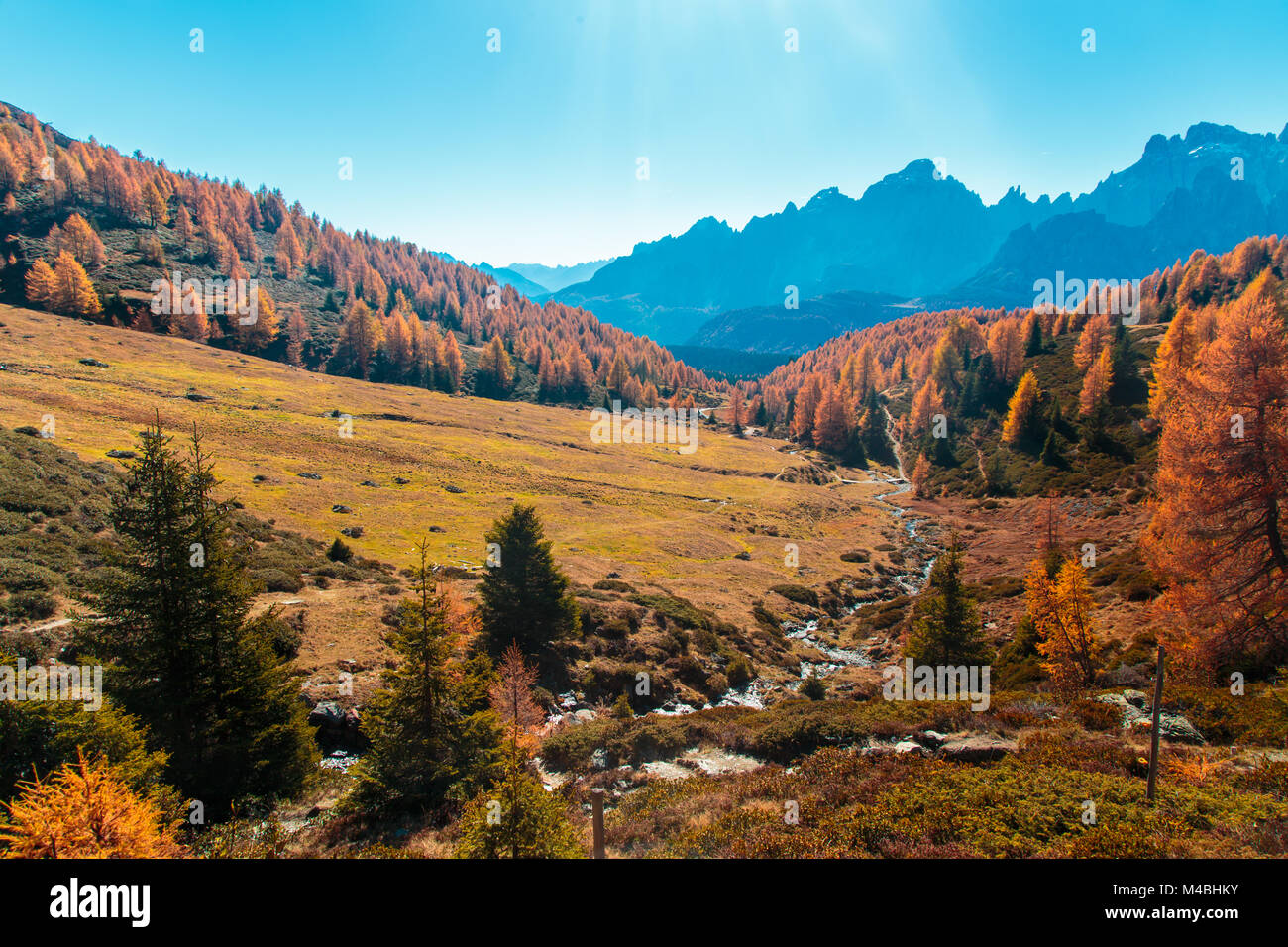 Autumn in the italian alps Stock Photo - Alamy