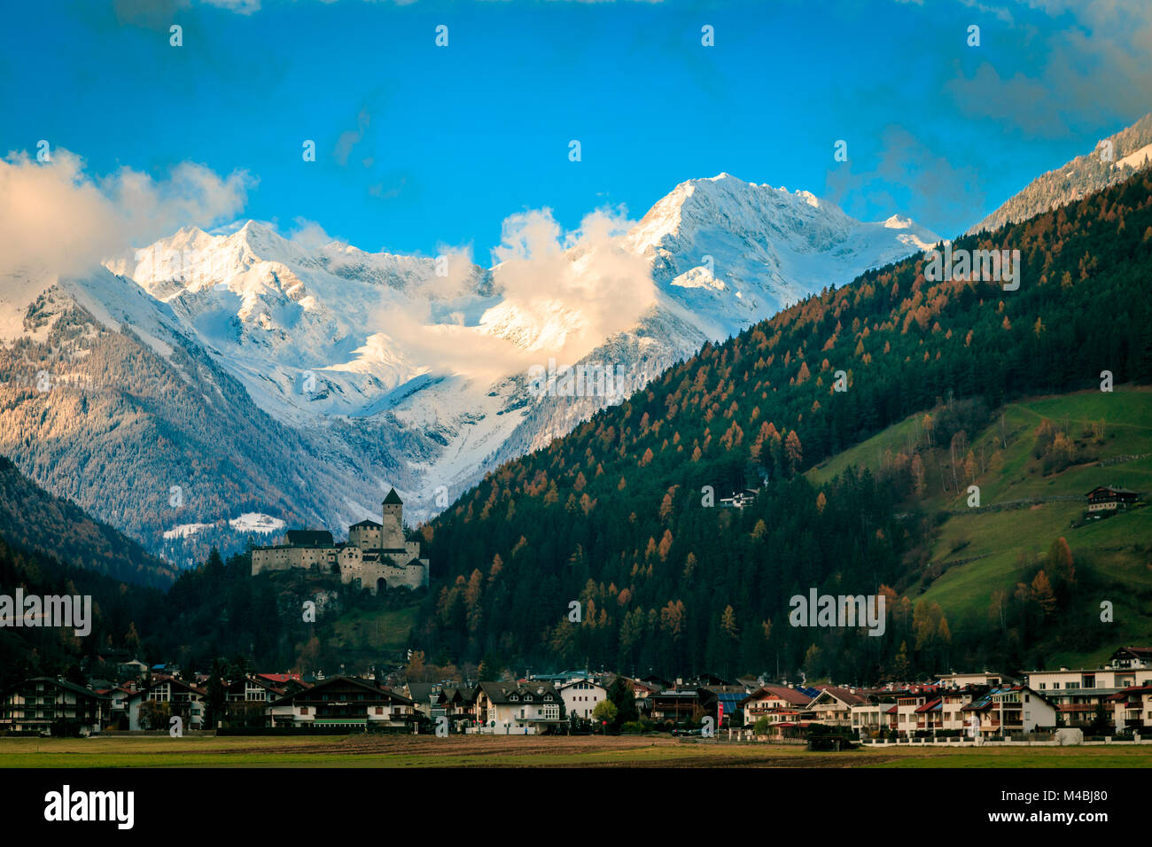 Tures castle in campo tures hi-res stock photography and images - Alamy