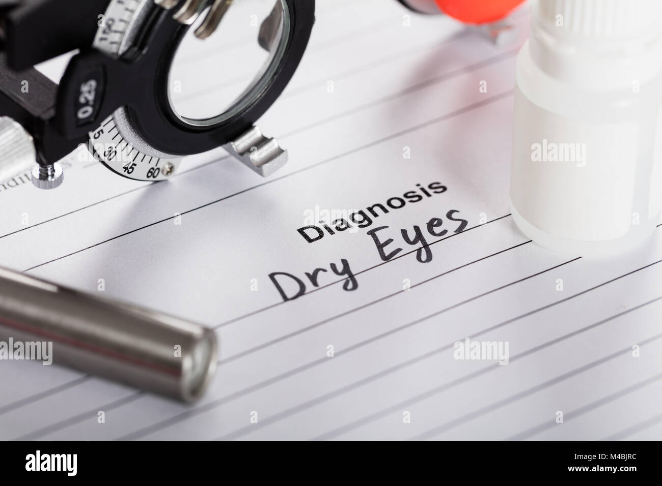 Conjunctivitis and adult hi-res stock photography and images - Alamy