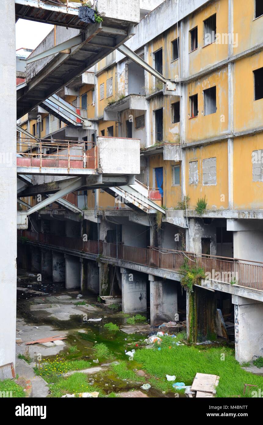 Scampia naples housing hi-res stock photography and images - Alamy