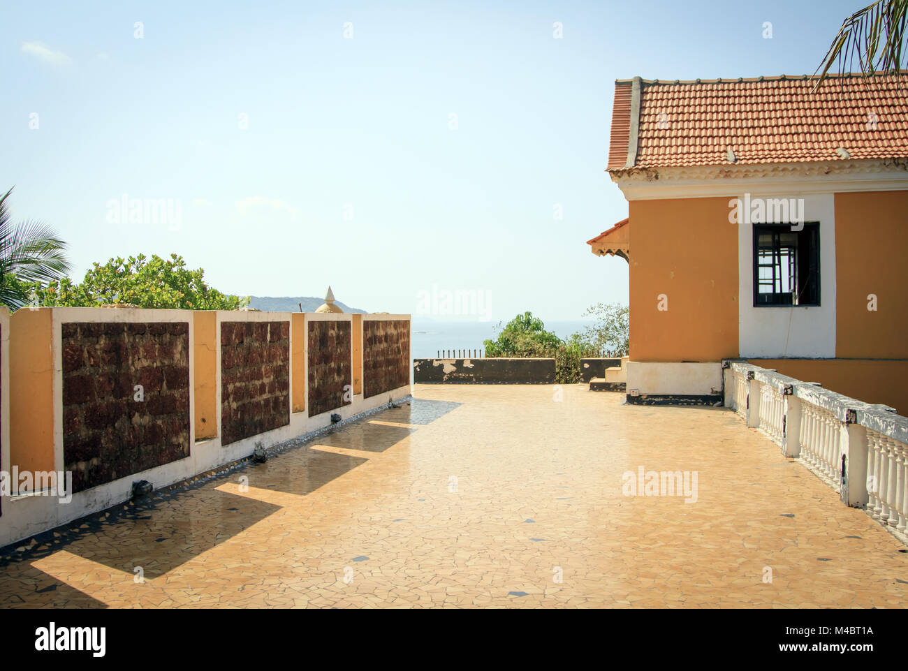 Tiracol fort High Resolution Stock Photography and Images - Alamy