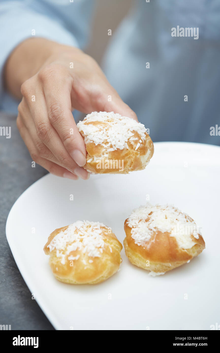 Ready to eat eclairs hi-res stock photography and images - Alamy