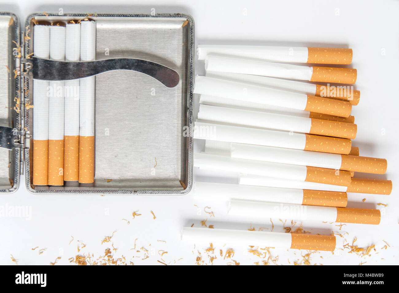 Cigarette paper hi-res stock photography and images - Alamy
