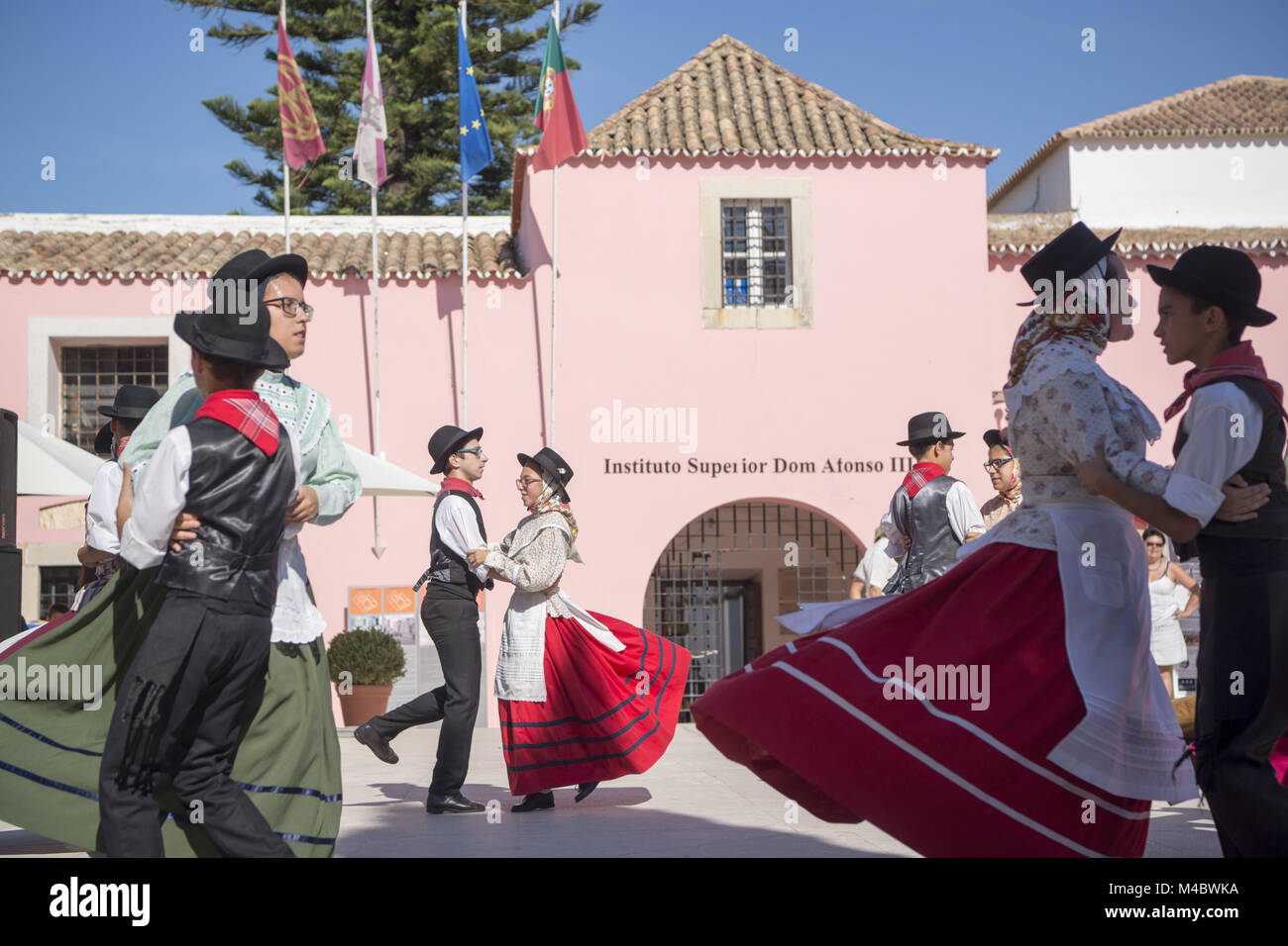 Portugal traditional dance hi-res stock photography and images - Alamy