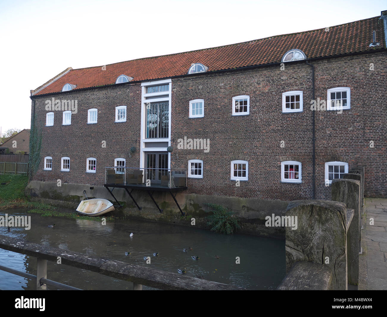 Converted warehouse Louth Lincolnshire Stock Photo - Alamy