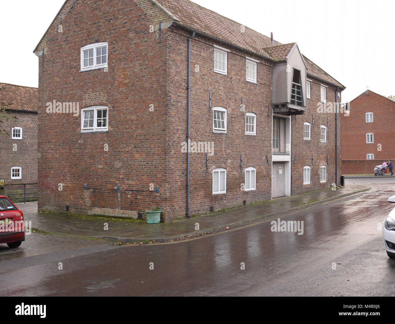 Converted warehouse Louth Lincolnshire Stock Photo - Alamy