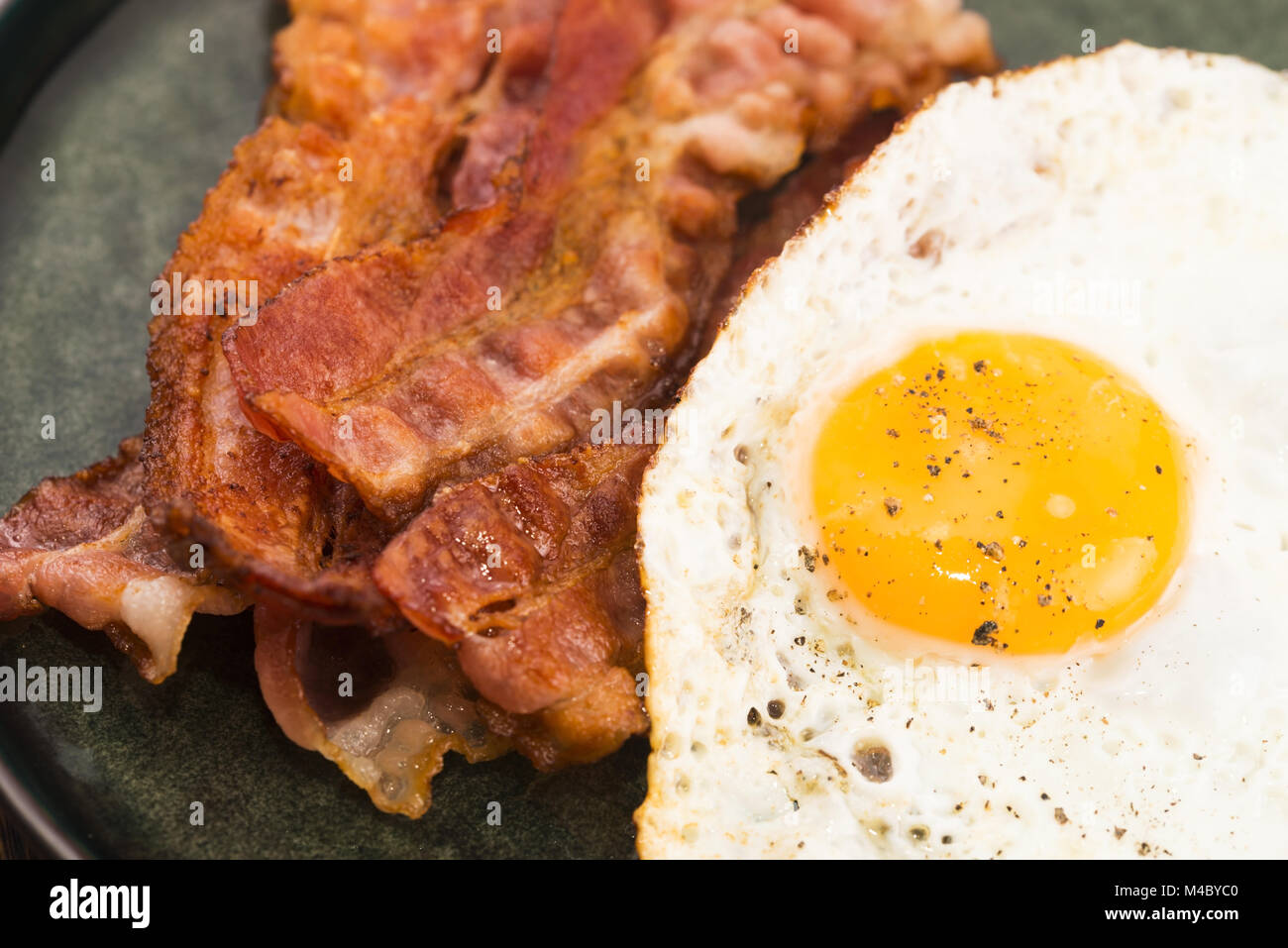 Meat with streaks of bacon hi-res stock photography and images - Alamy