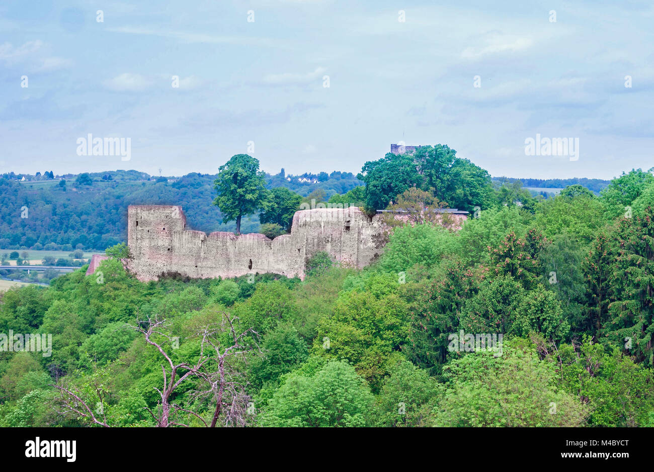 Hidden Castle
